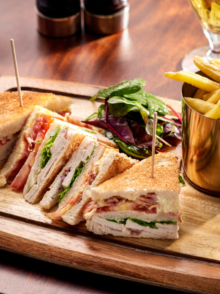 Sheen Lounge | Places To Eat In Kenmare | 5 Star Sheen Falls Lodge